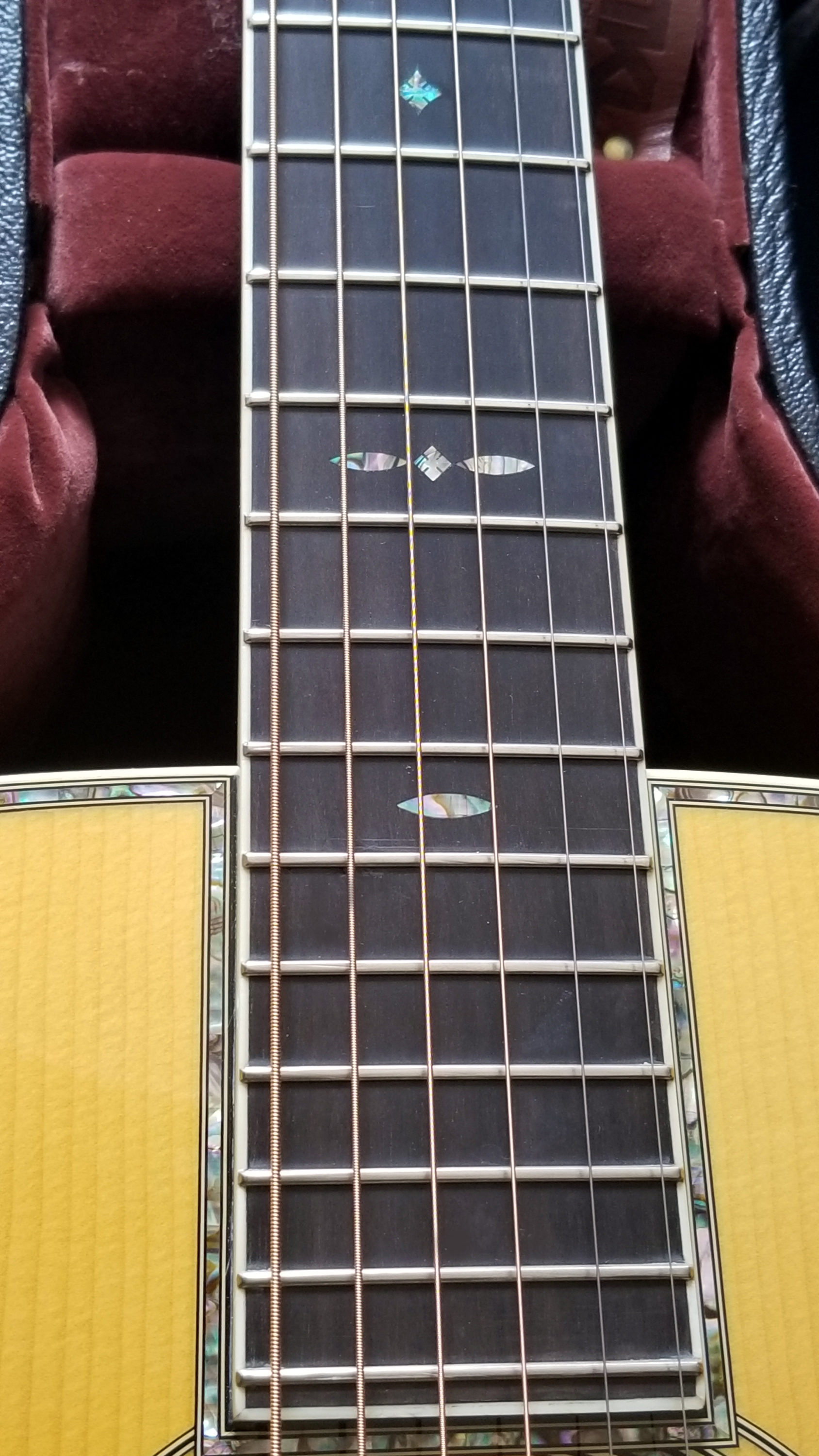Martin Custom OM-42 abalone inlay | One Man's Guitar