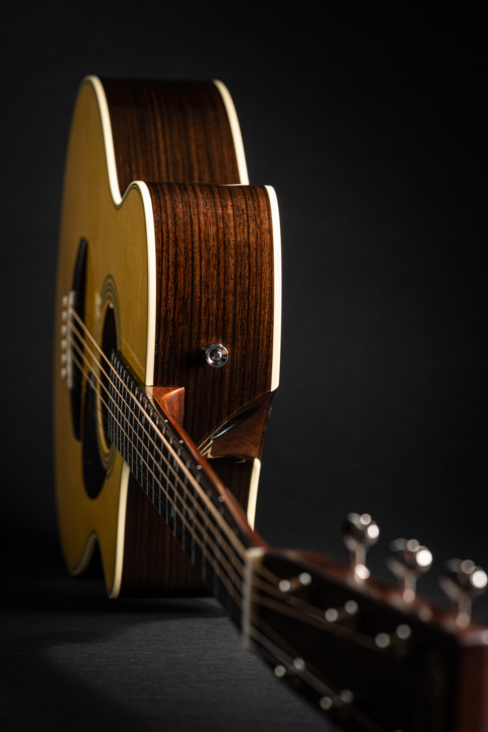 Martin SC-28E Photo Gallery | One Man's Guitar